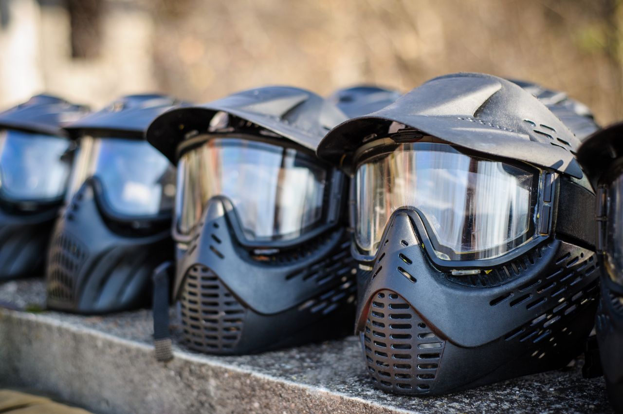 Inwestycja w sprzęt do paintballa – kiedy się opłaca?